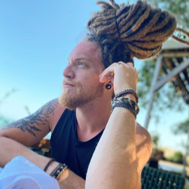 Helgi lança single "Guadalupe" | Zine Cultural